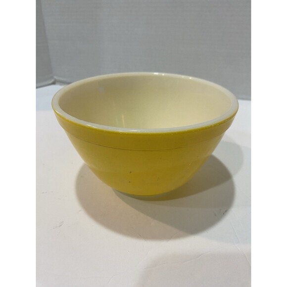 Pyrex | Other | Pyrex Bowl Yellow 41 12 Pt Small Mixing Nesting Bowl ...